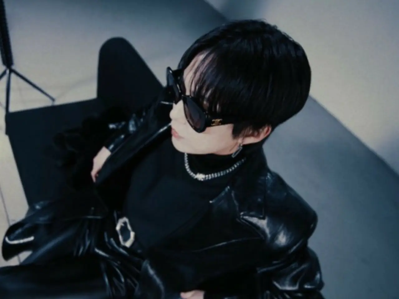 XIUMIN（EXO）、2ndミニアルバムのタイトル曲「WHEE!」MV公開 | Hwaiting（ファイティン）