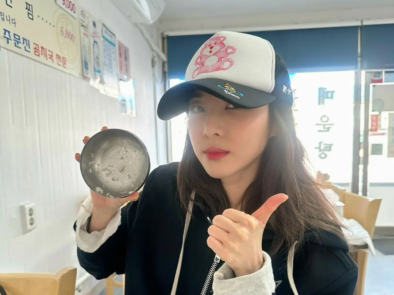 “39kg”DARA（元2NE1）、食欲が蘇って「大食い」になった？…二杯完食でサムズアップ！ | Hwaiting（ファイティン）