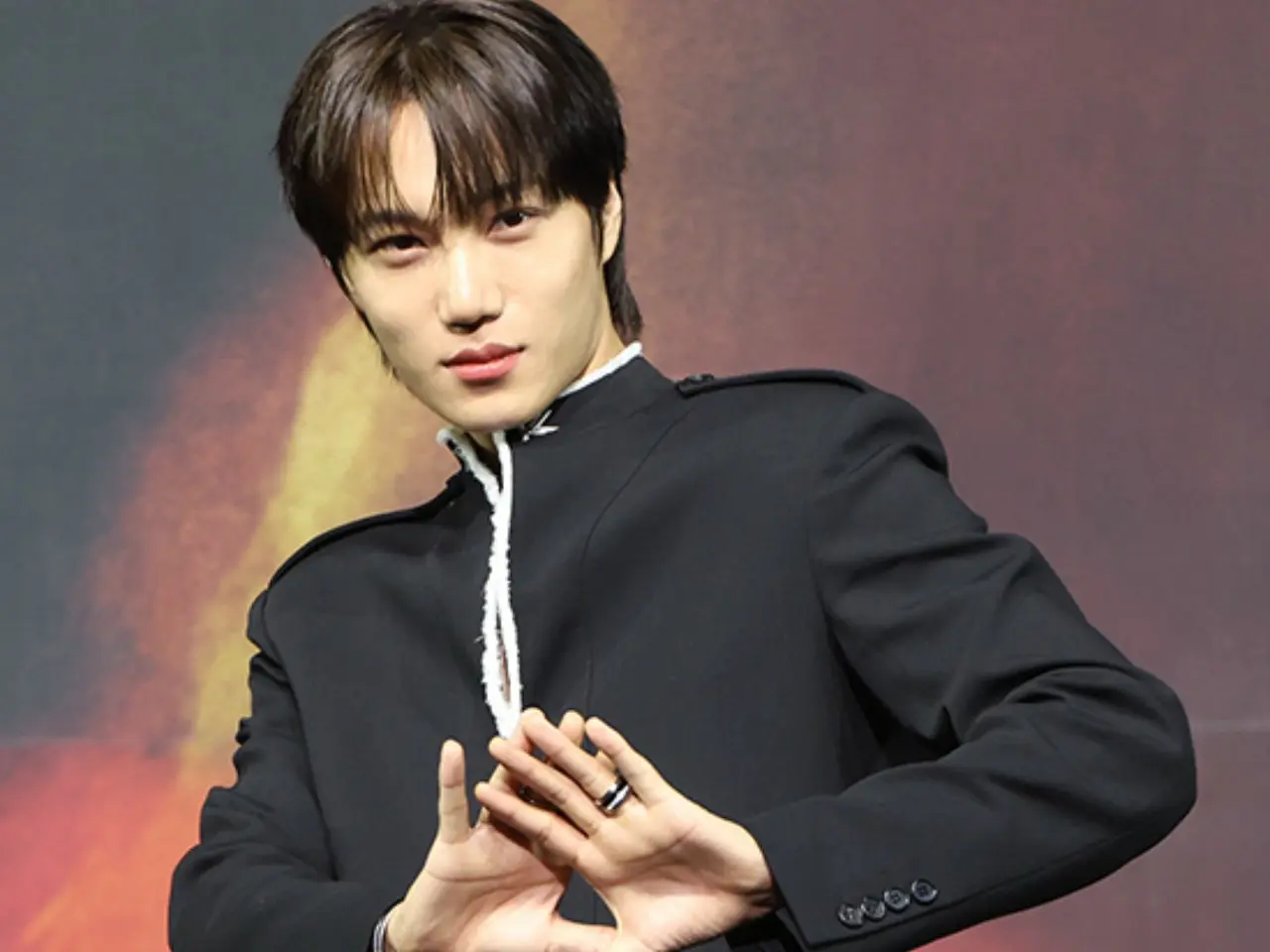 【フォト】KAI（EXO）、4thミニアルバム「Wait On Me」発売記念ショーケース開催 | Hwaiting（ファイティン）